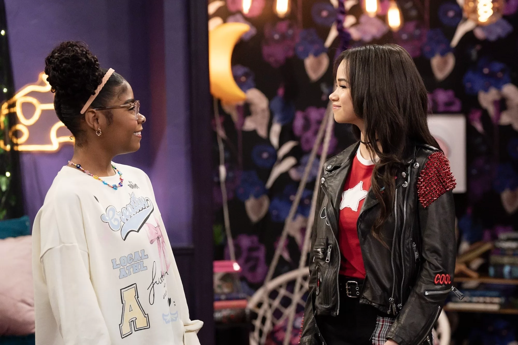 Janice LeAnn Brown and Taylor Cora Talk Wizards Beyond Waverly Place Season 2